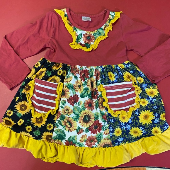 Shirts & Tops | Sunflower Tunic Size 2xl But Fits Like A 56 | Poshmark